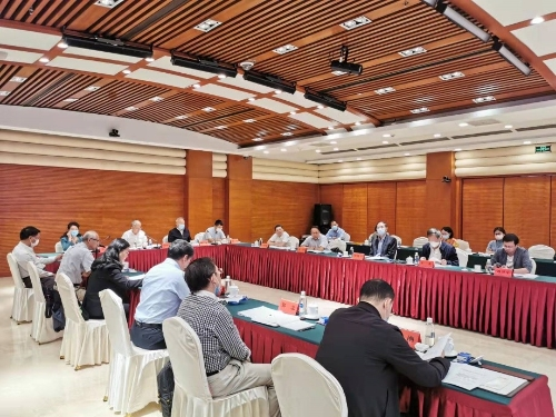 The symposium on the implementation of Opinions on Strengthening ...